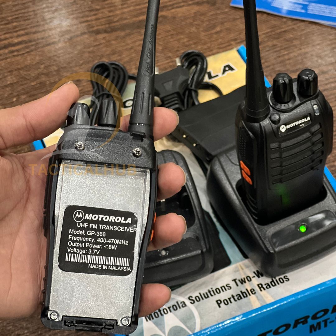 Motorola MT-918 Walkie Talkie - 2 to 4 KM Range - Pair – Tacticalhub